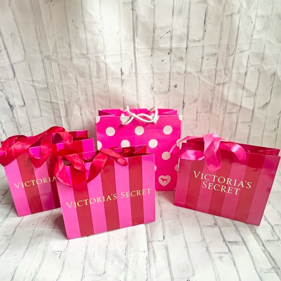 Victoria's Secret | Accessories | Lot Of Victorias Secret And Pink Gift ...